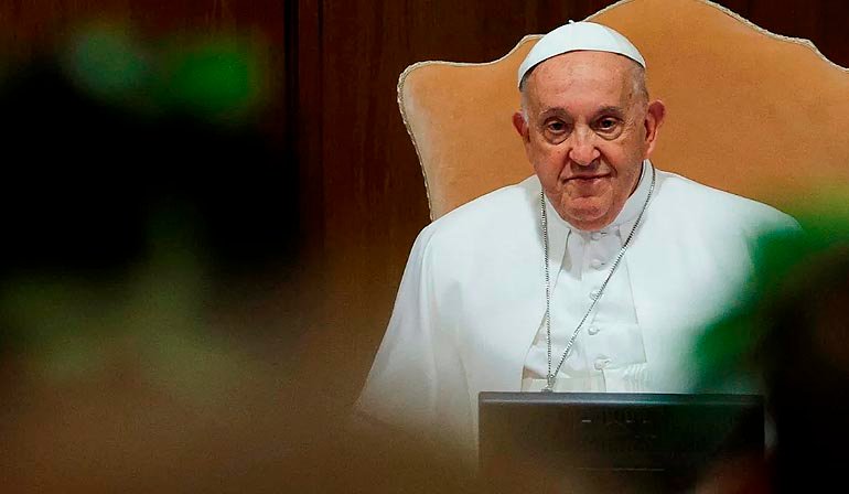 El papa Francisco vuelve a sufrir dos episodios de insuficiencia respiratoria aguda - Por Los ...